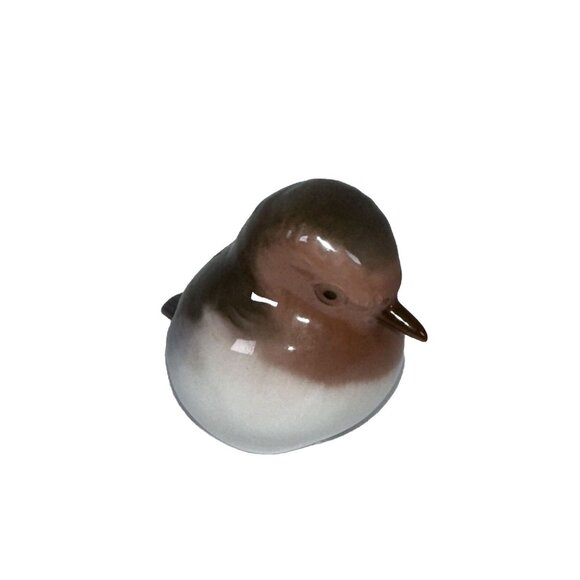 Accents | 197 Crested Robin Bird Porcelain Figurine Bg 2310 H3 High ...